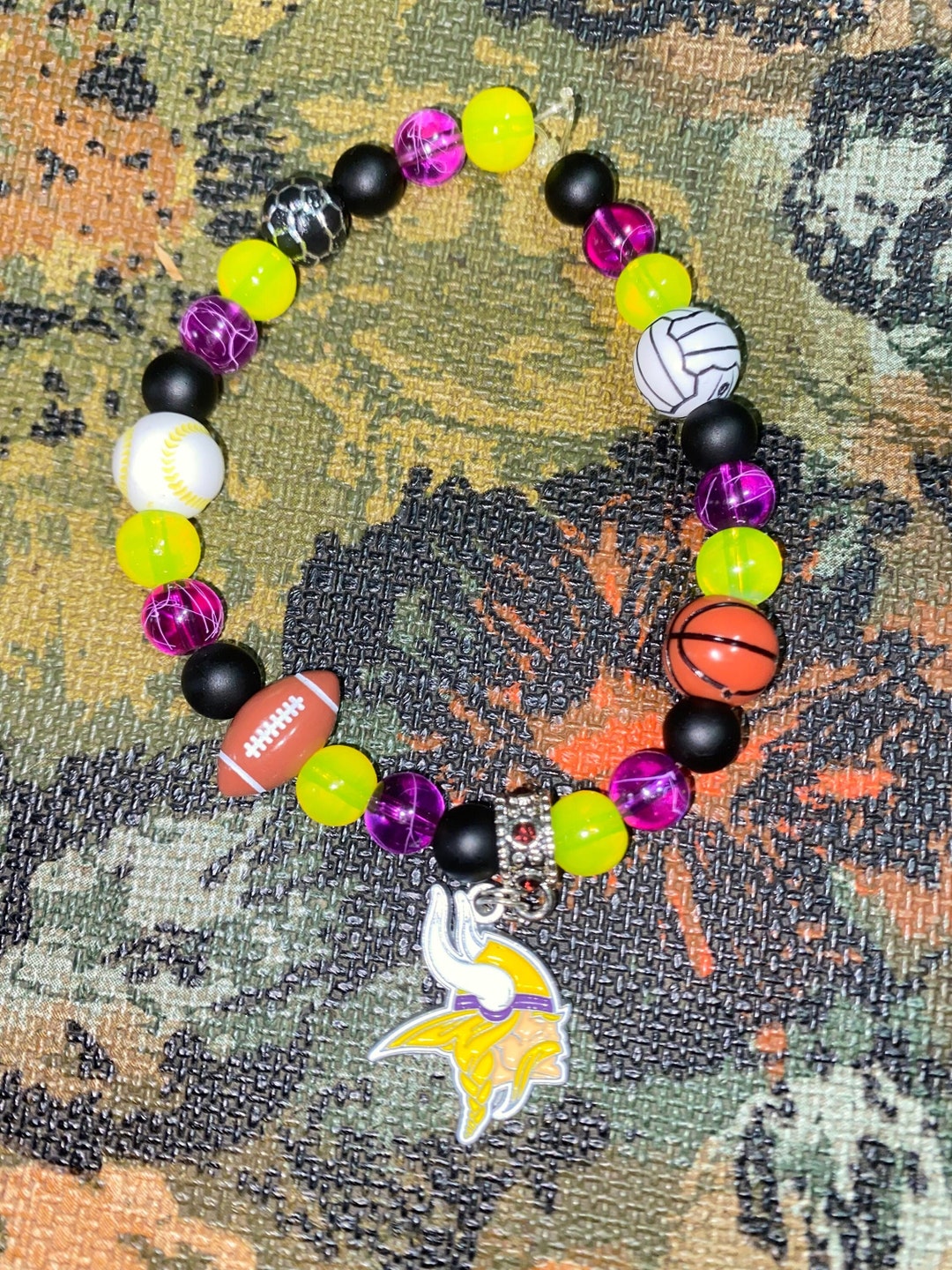 NBA La Laker NFL Mn Vikings LSU Tigers Sports Charms & Viking Head ...