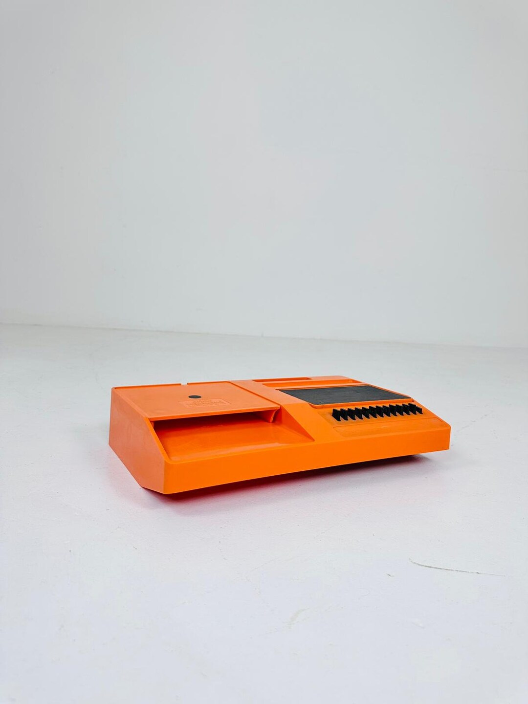 Arlac Tele Board Telephone Shelf Orange Telephone Register Telephone ...
