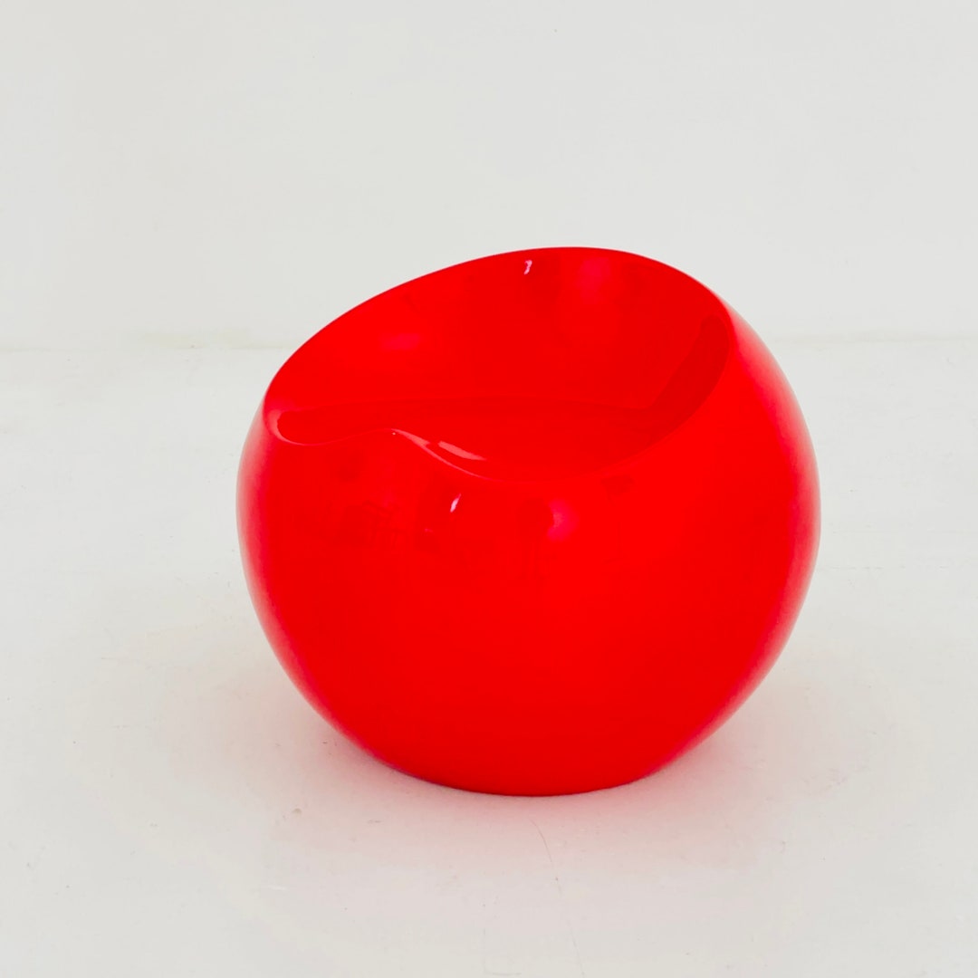 Space Age Red ball Chair by Finn Stone, 1970s - Etsy