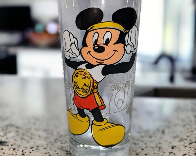 Vintage Mickey Mouse Boxing Champion Drinking Glass — Walt Disney ...