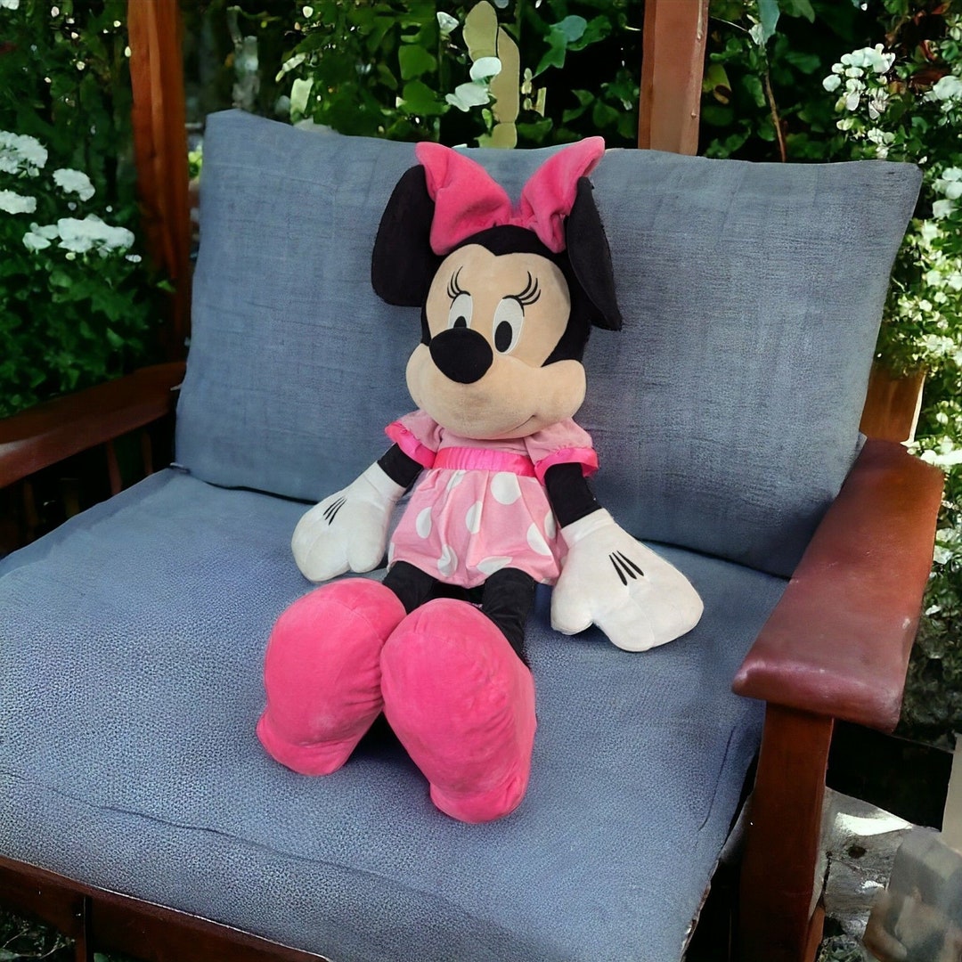 Disney Baby Jumbo-sized Minnie Mouse Plush Doll 40 Inches W/ Polka Dot ...