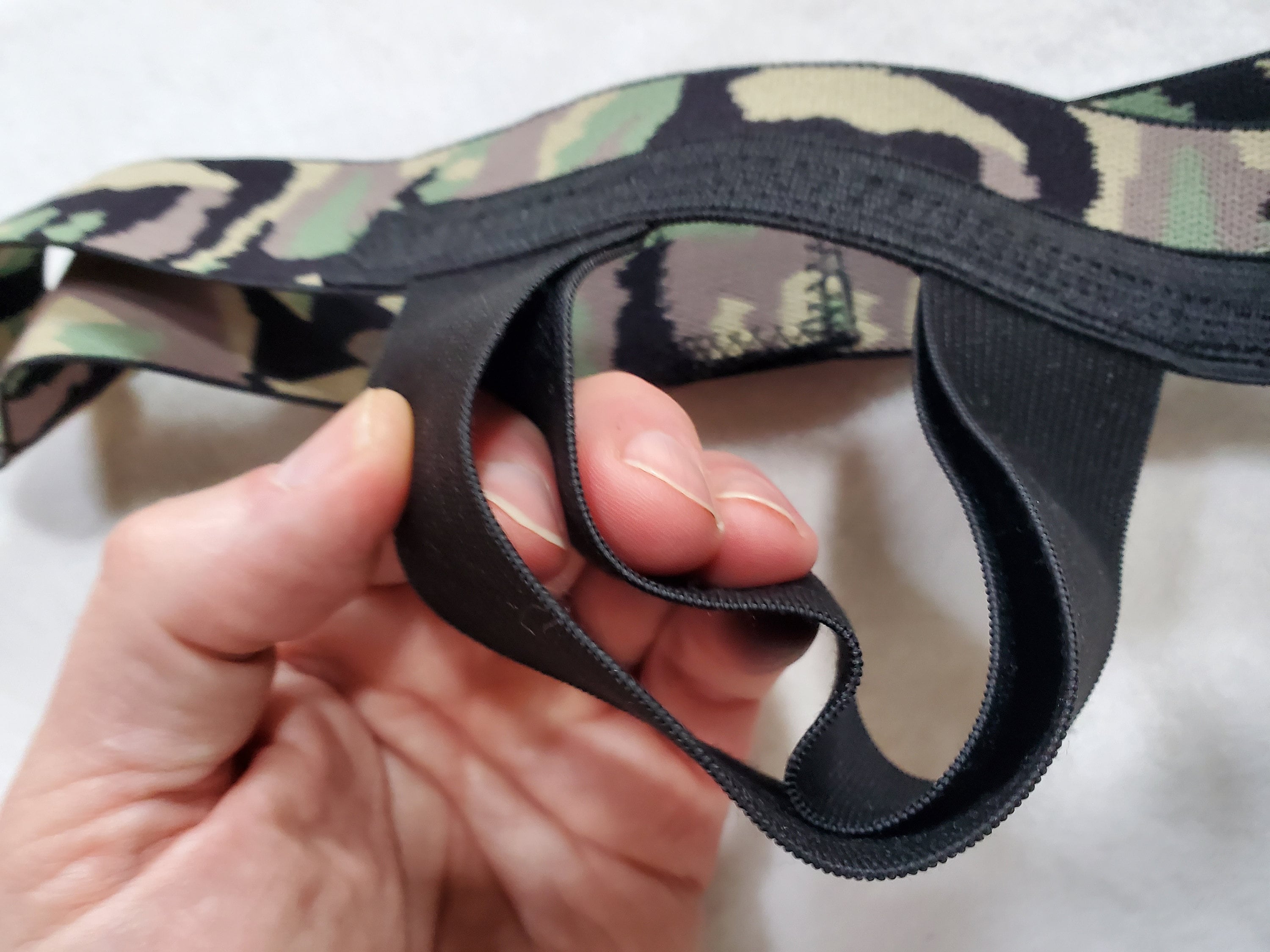 Male Enhancing Ball Lifter With Camouflage Band and Black Elastic Sling ...