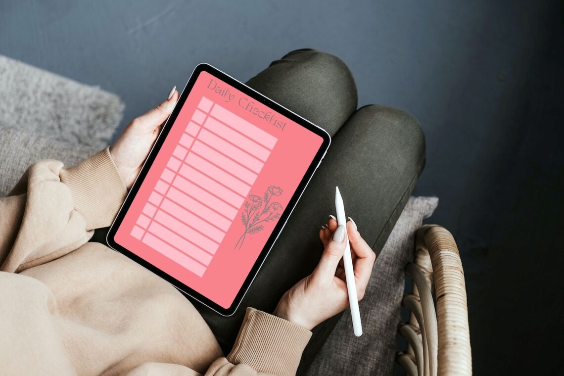 Pink-red Daily Checklist| Mom Daily Checklist| Blank Instant Download ...