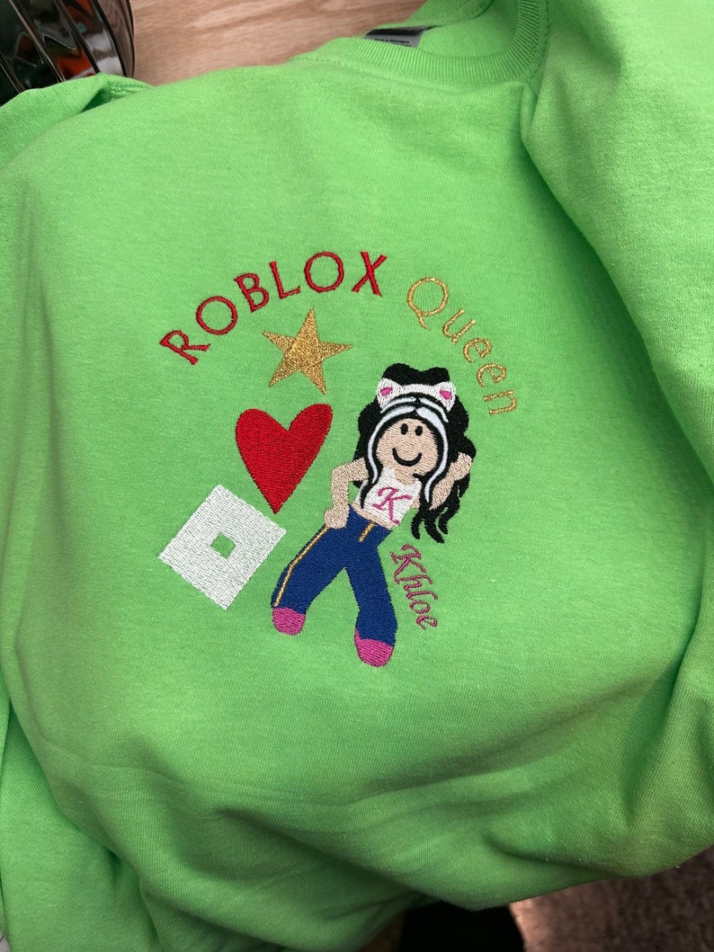 Roblox Queen, Girl T-shirt, Love Roblox, Gift Embroidered Shirt, High ...