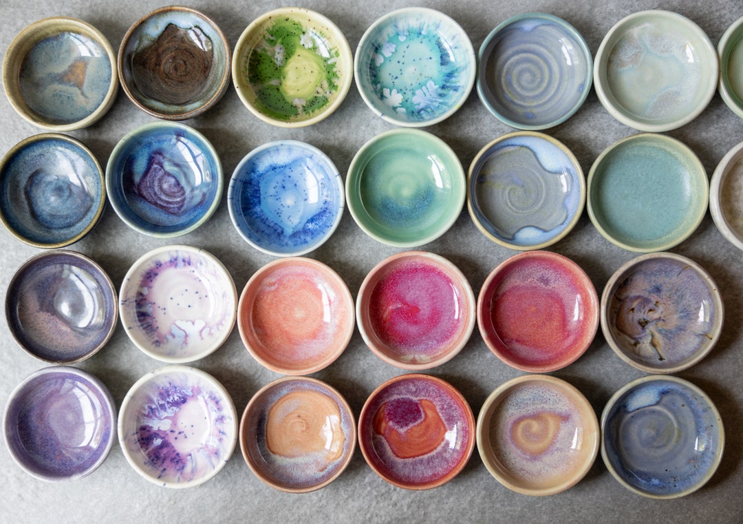 Tiny Ring Dish // Handmade Tiny Bowls - Etsy