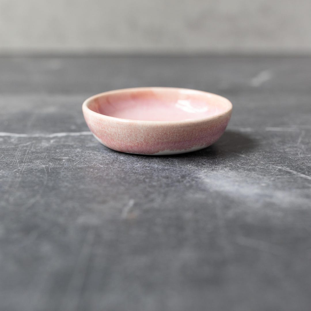 Small Soy Sauce Bowl // Spice Dish // Jewelry Dish - Etsy