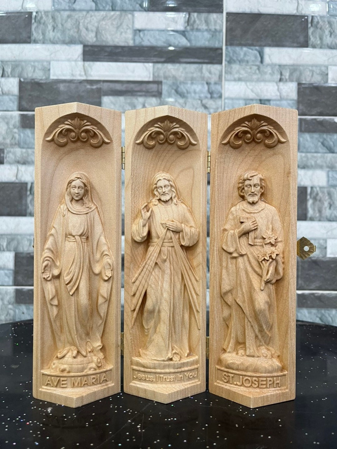 Gift for 1st Communion, Holy Family Catholic Triptych of the Virgin ...