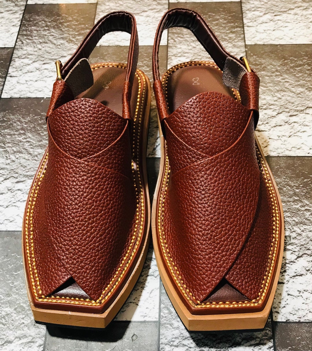 Handmade Kaptaan Chappal, Pure Leather Dotted Textured Sandals ...