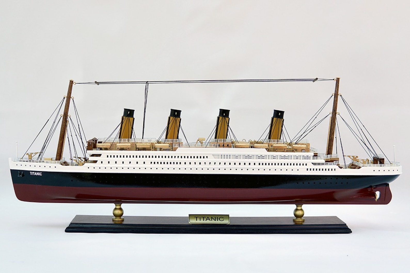 Titanic Model Ship 60cm With Lights FULLY ASSEMBLED Wooden | Etsy