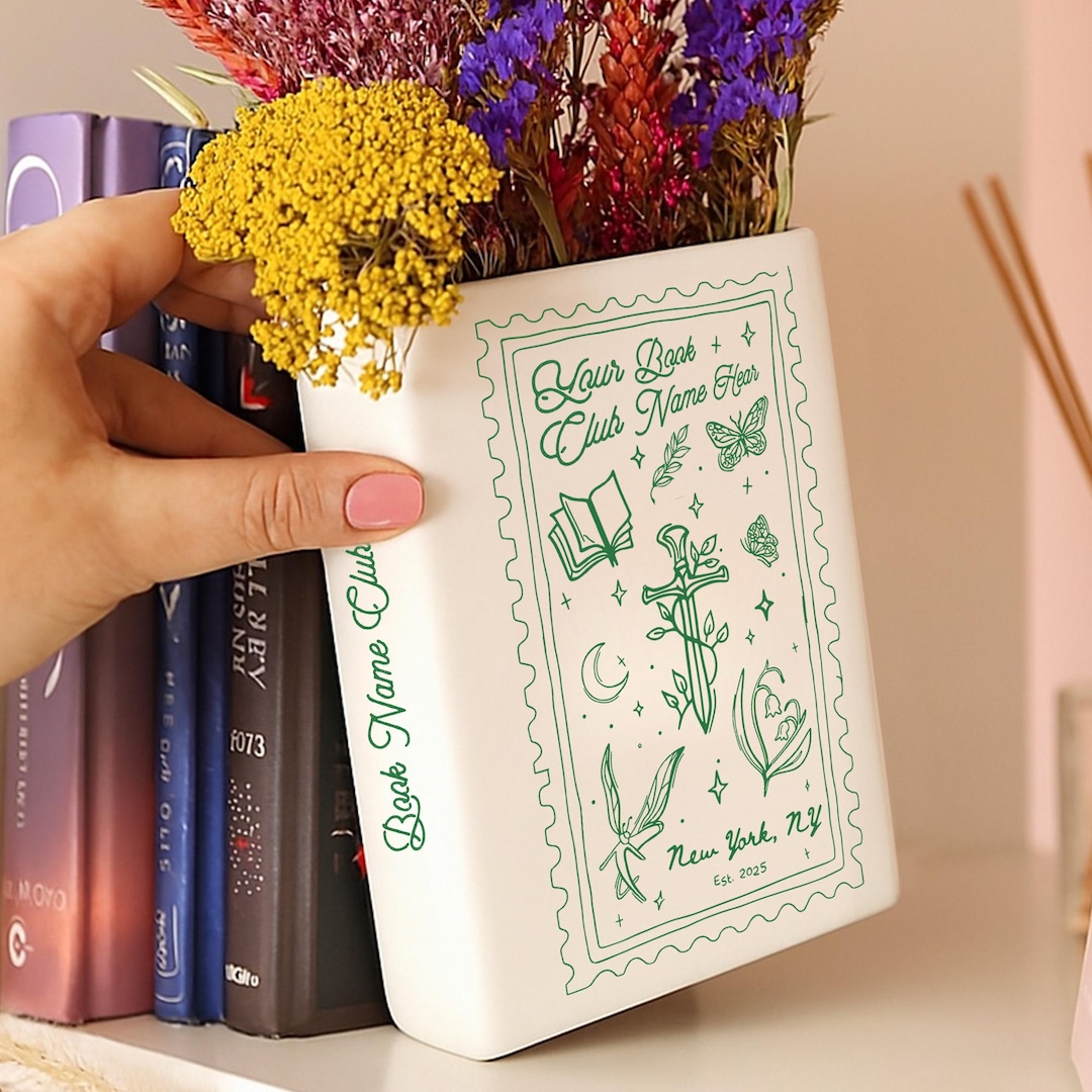 Personalized Book Club Vase, Custom Book Lover Gift, Literary Home ...