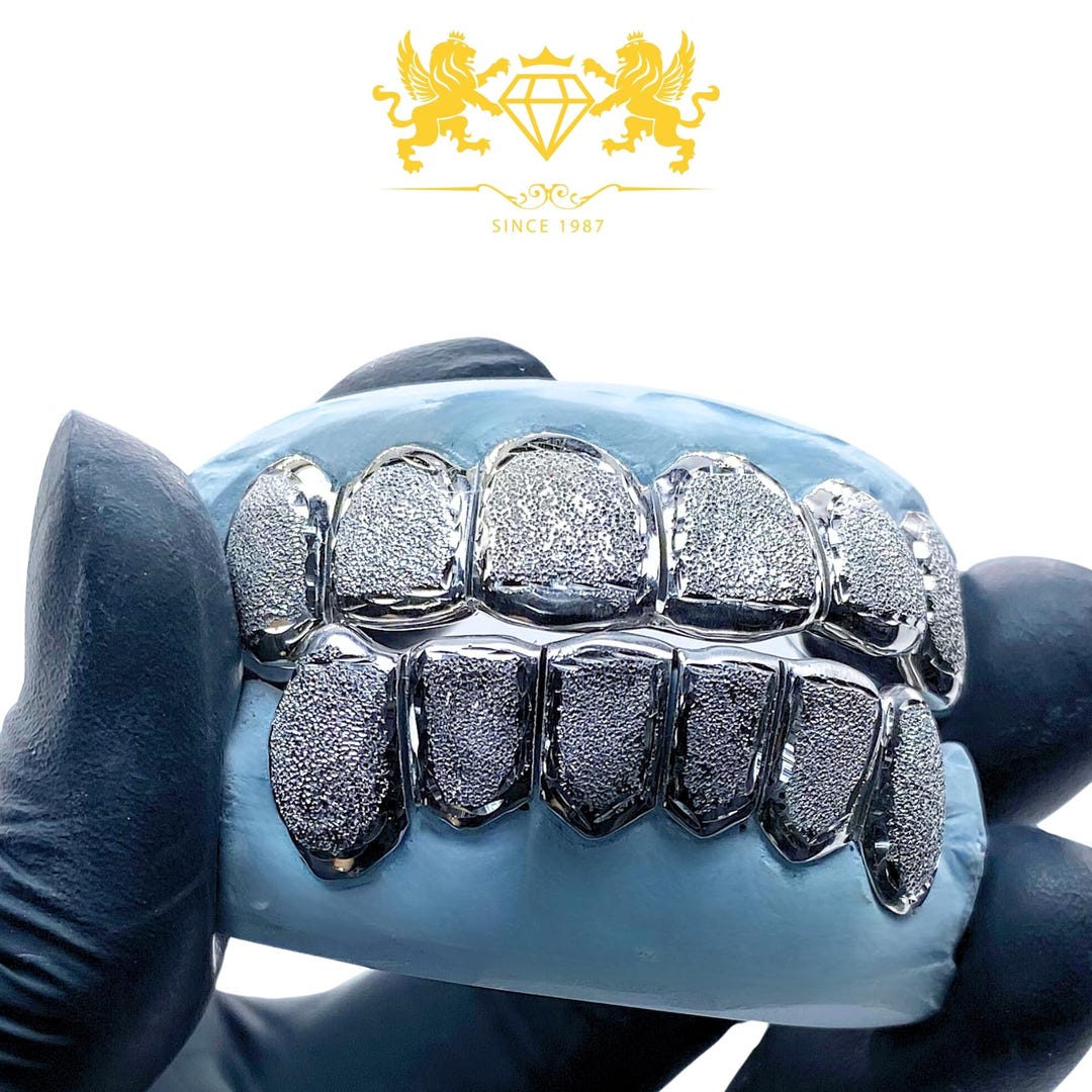 Model Grillz New Trendy Frames White Color With Diamond Dust, Free Perm ...