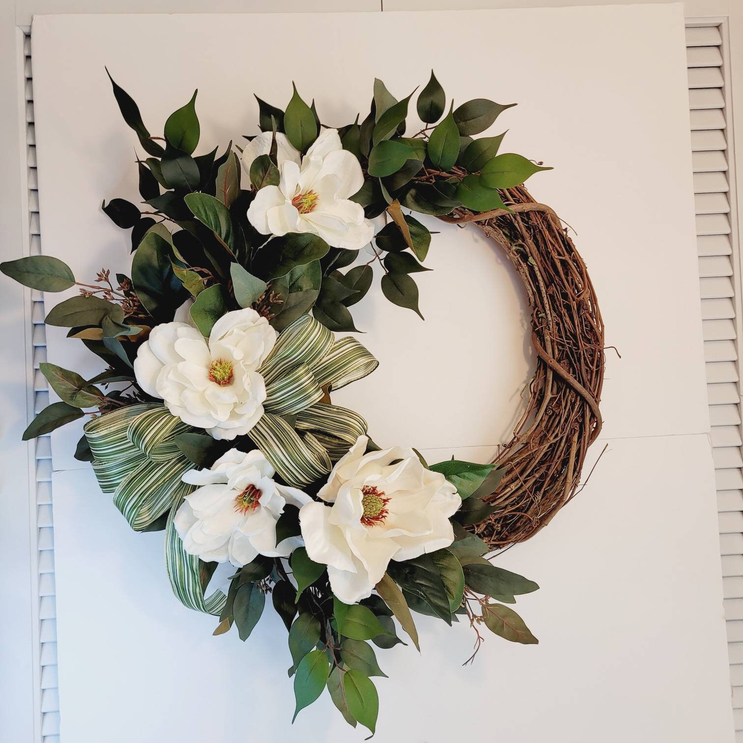 Everyday Spring Magnolia Wreath for Front Door, Spring Farmhouse Wreath ...