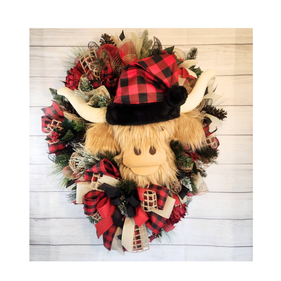 Highland Cow Santa Christmas Wreath for Front Door, Holiday Ranch Home ...