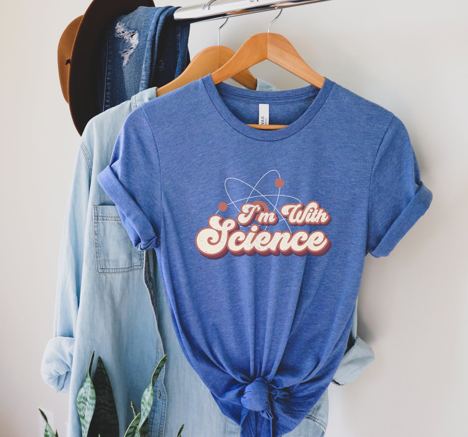 I'm With Science Shirt, Pro-science T-shirt, Gift for Scientists ...