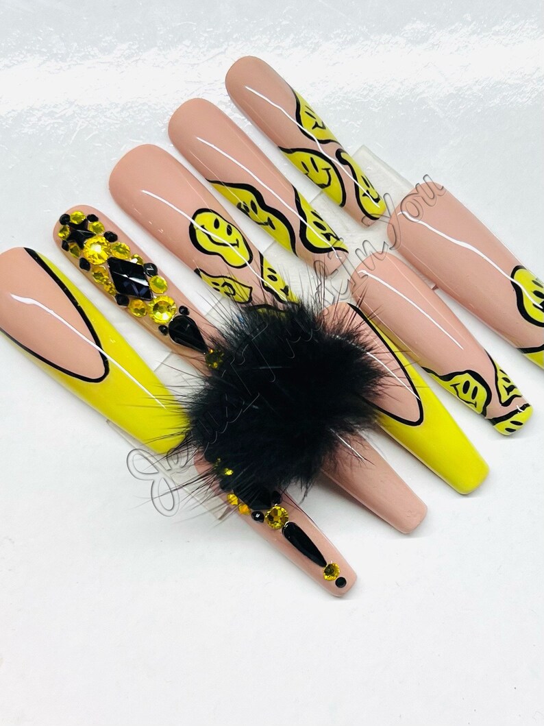 SMILEY XXL Ballerina Gel Press on Nails | Reusable Nails | Long Nails ...