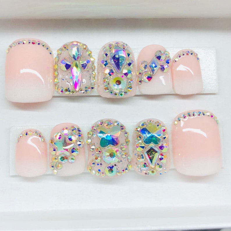 SPARKLE SHORT Square Gel Press on Nails - Etsy