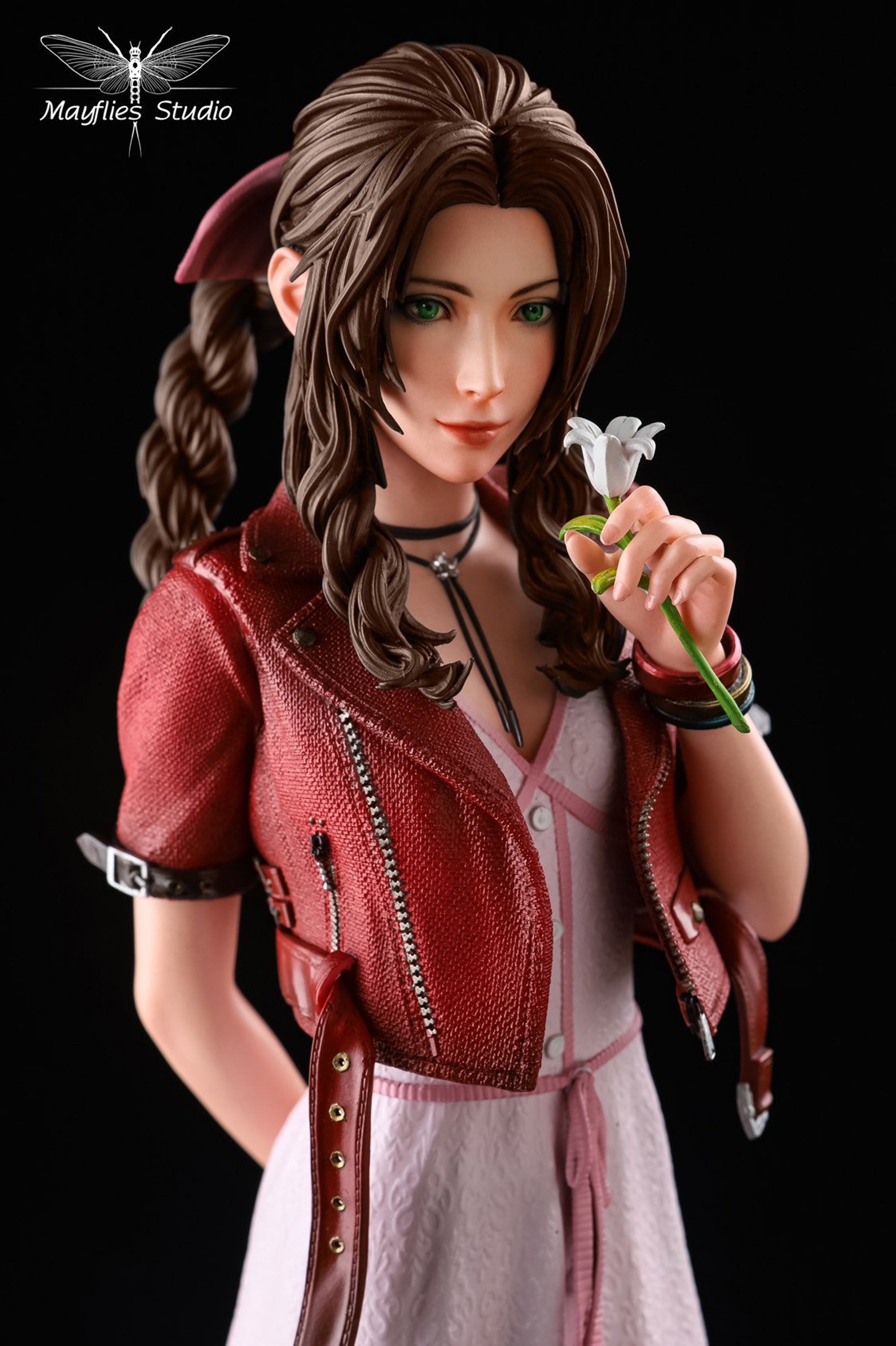 Pre-Order Aerith statue Final Fantasy game character | Etsy