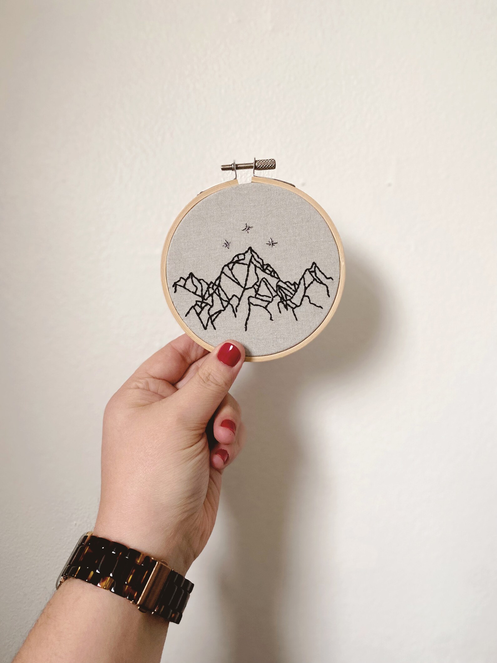 Mountains of Velaris Acotar Bookish Hand Embroidery Hoop | Etsy
