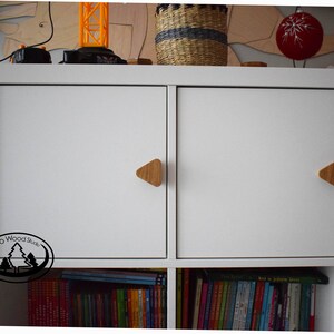 Wooden Triangular Handles, Wood Drawer Knobs, Oak Triangle Handle ...