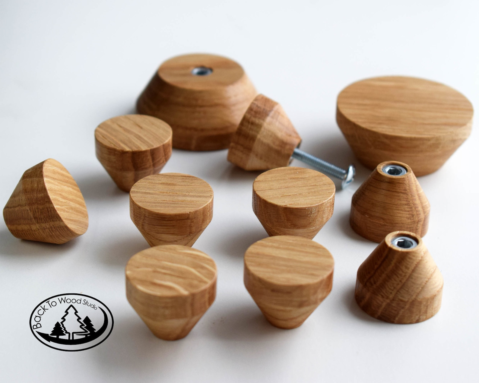 Small Wooden Round Handles Wood Drawer Knobs Oak Circle - Etsy