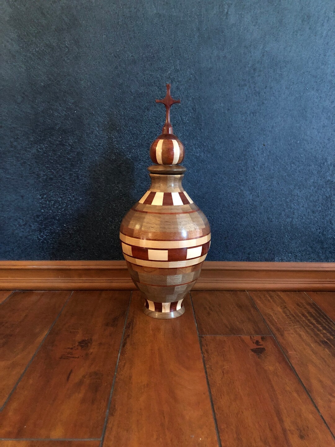 Segmented Urn - Etsy