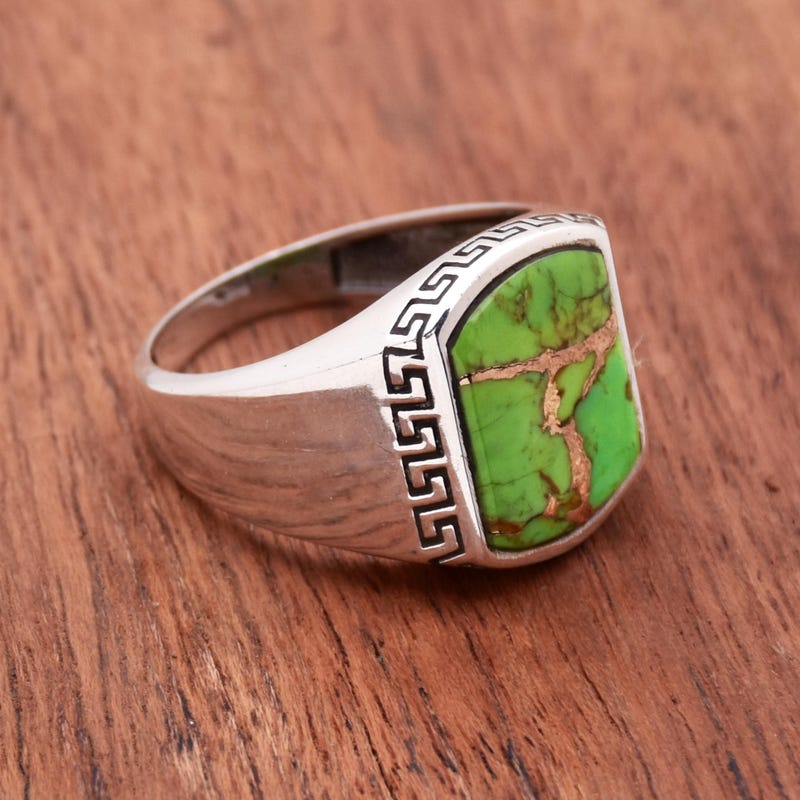 Beveled Green Stone Ring - Etsy