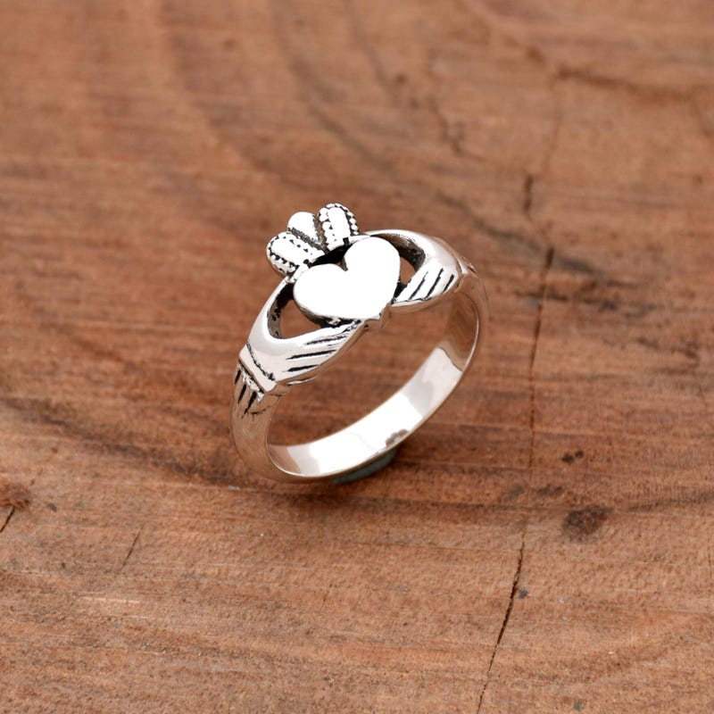 Hand Ring - Etsy