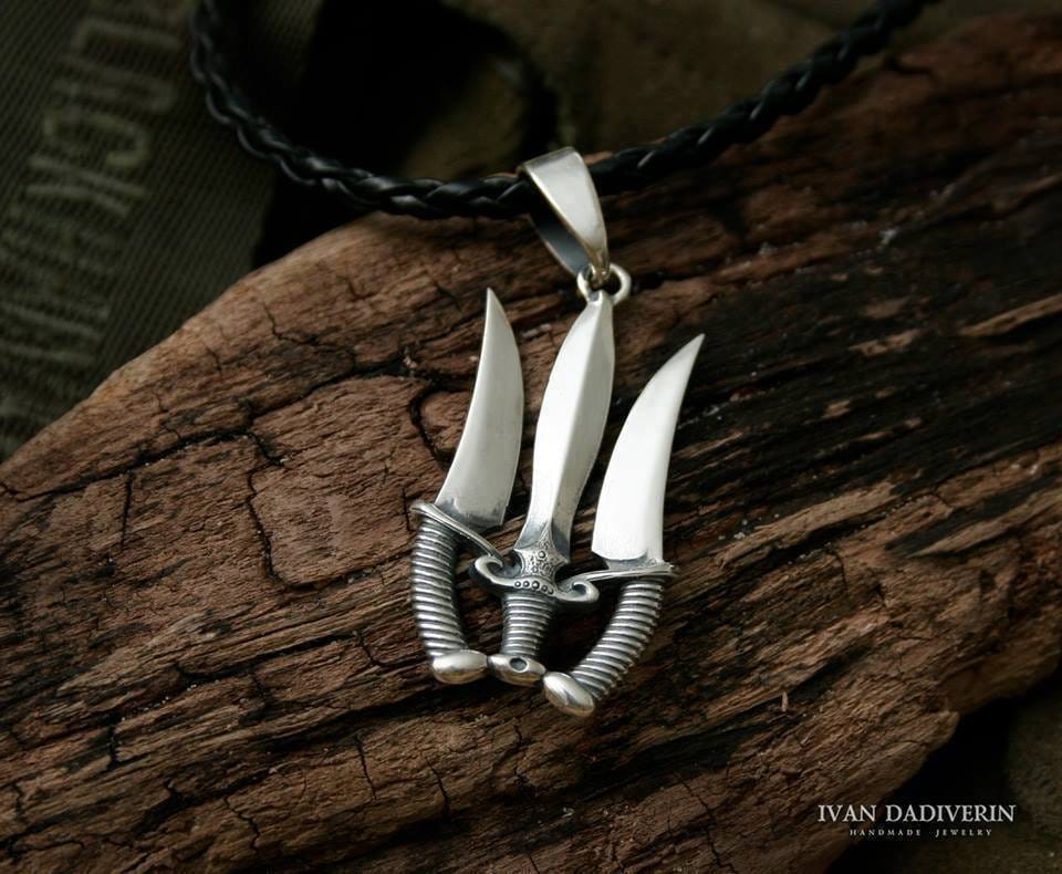 Knives Necklace Sword Pendant Ukrainian Trident Tryzub - Etsy Canada