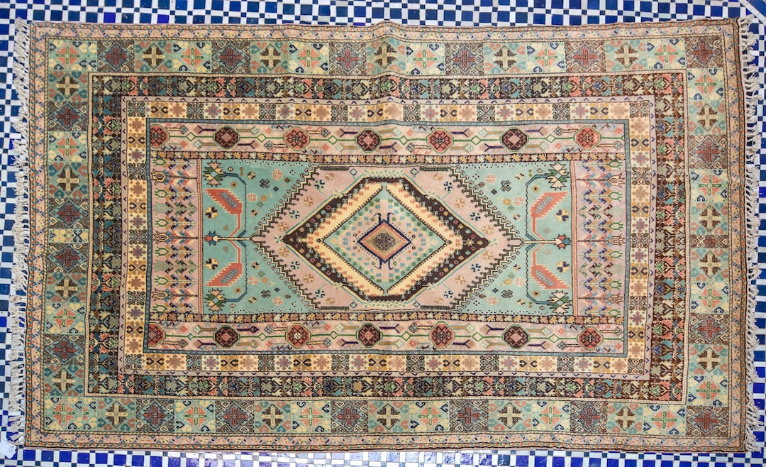 Luxurious Handmade Moroccan Fez Extra Rugs, Silky Wool Rug, Luxurious ...