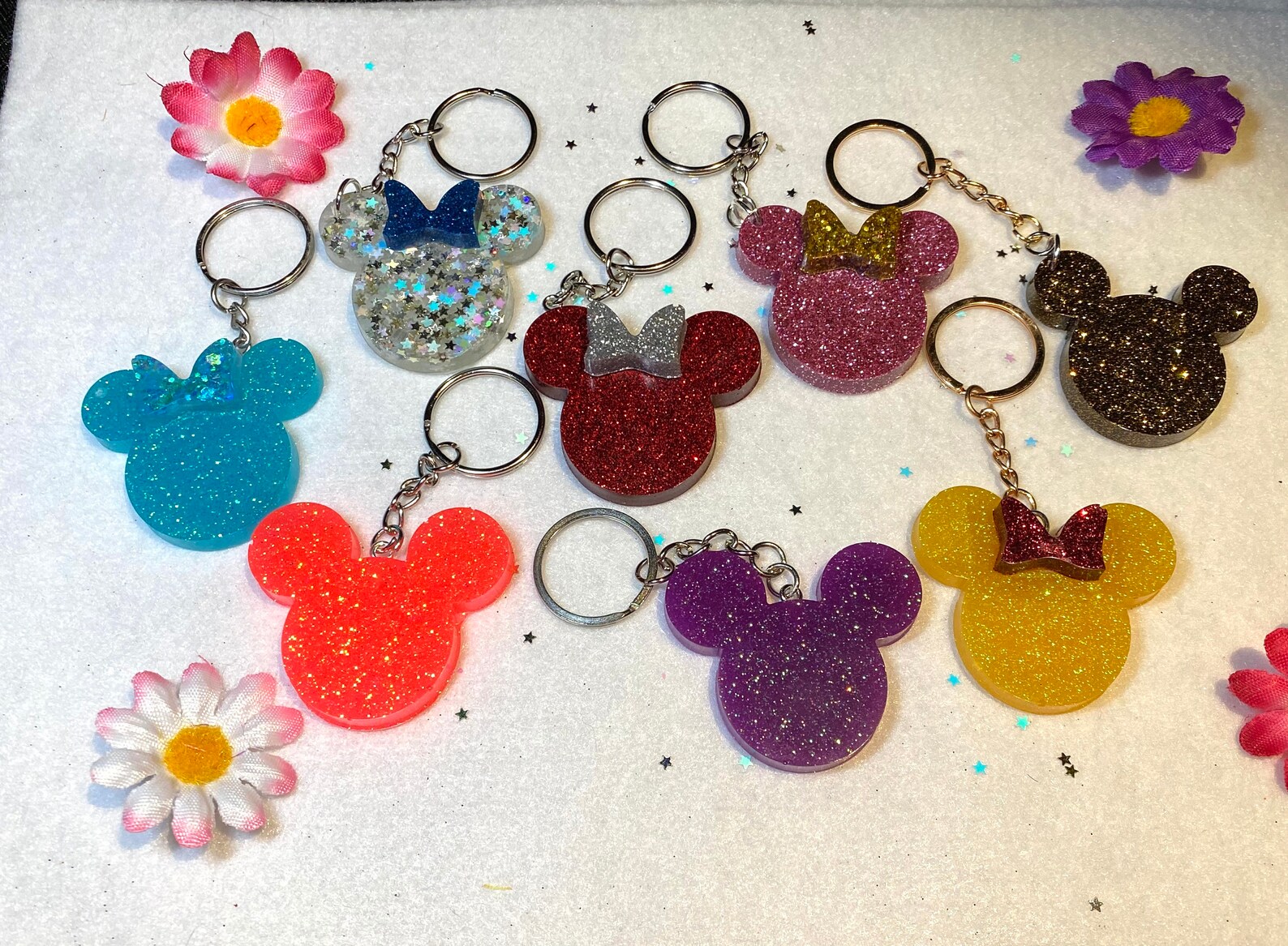 Mickey and Minnie Mouse Resin Keychains Disney Resin Art - Etsy
