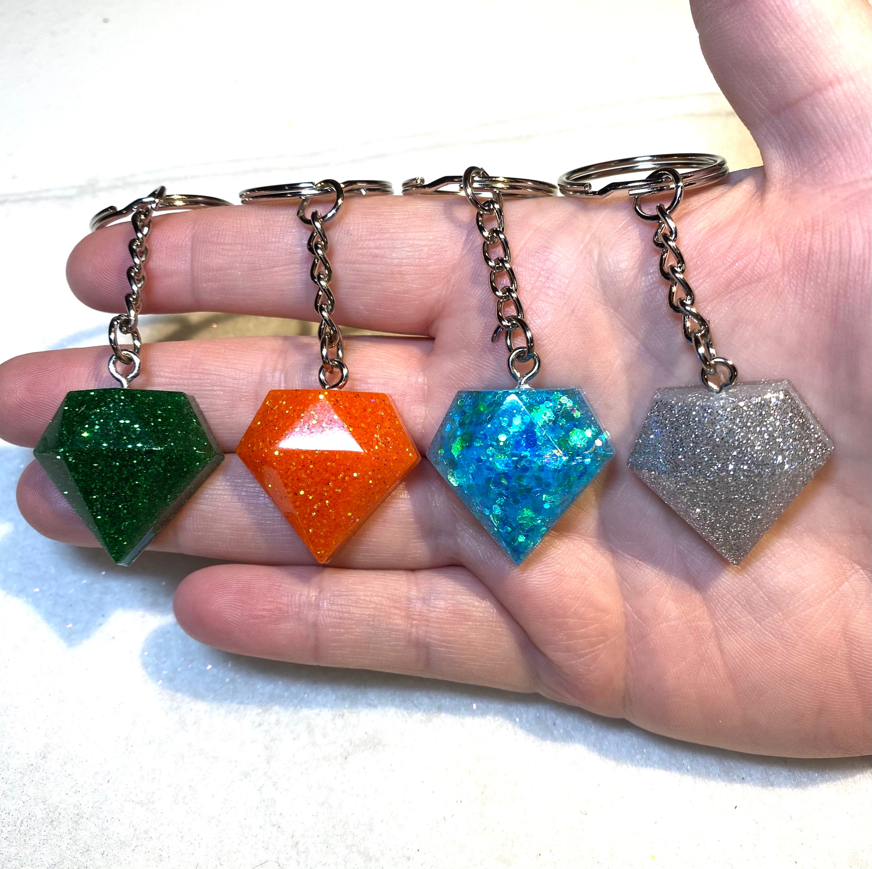 Diamond Resin Keychain, 2D Diamond Shape, Handmade, Glitter, Custom ...