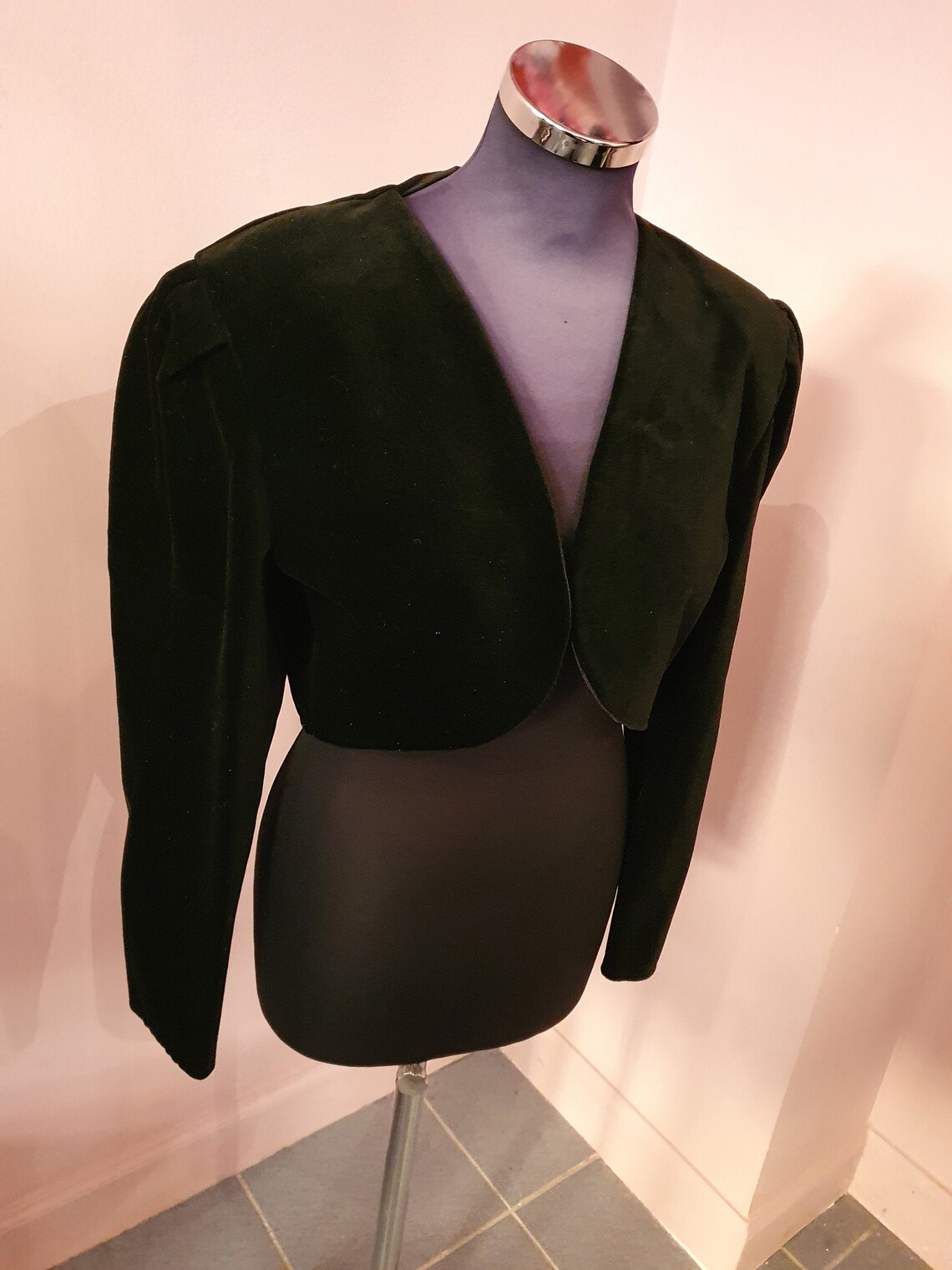 1980's Velvet Bolero Shrug Opera by Richards Vintage Black | Etsy