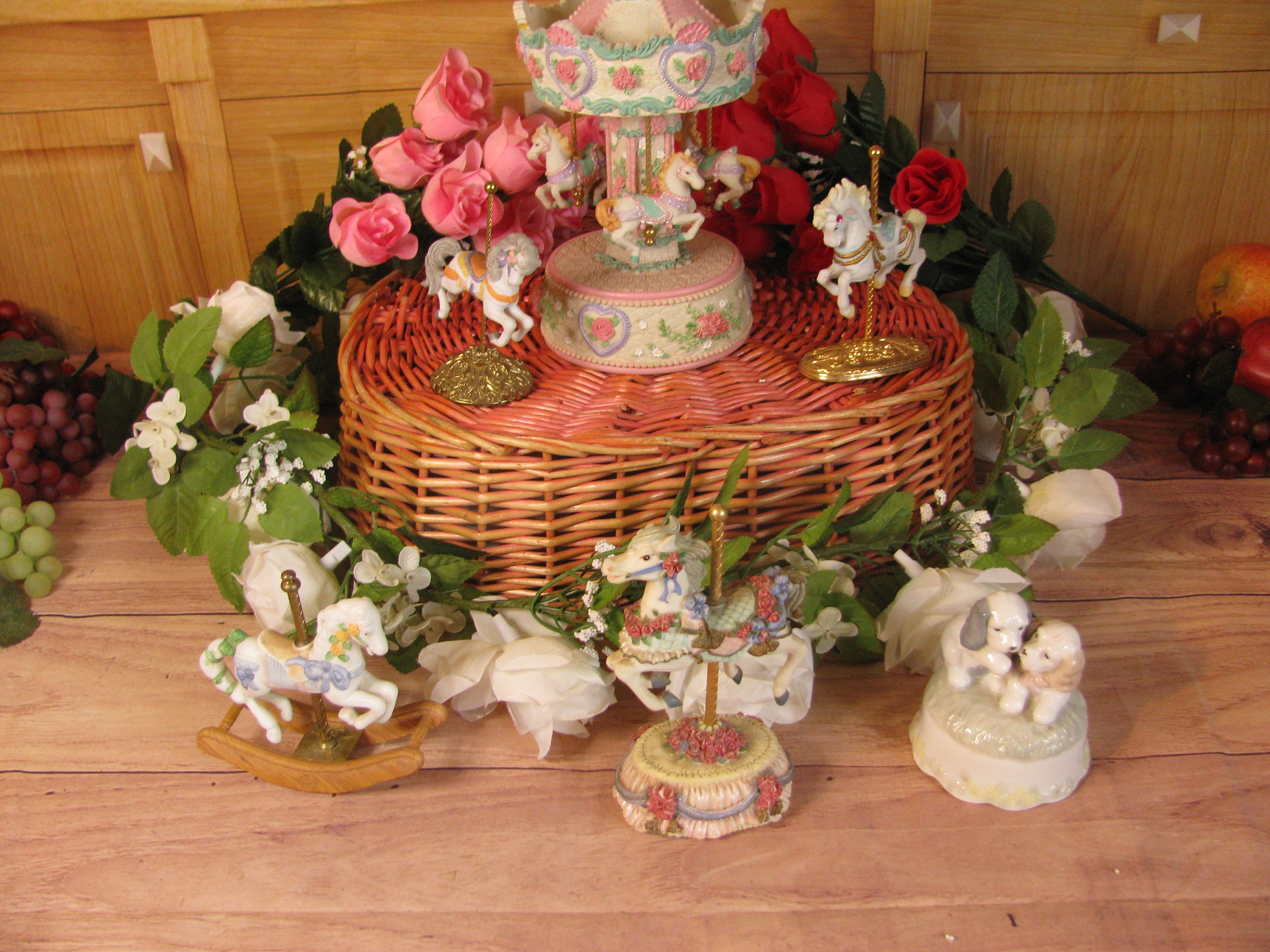 Vintage Three Carousel Horse Merry Go Round Music Box-beautiful Dreamer ...