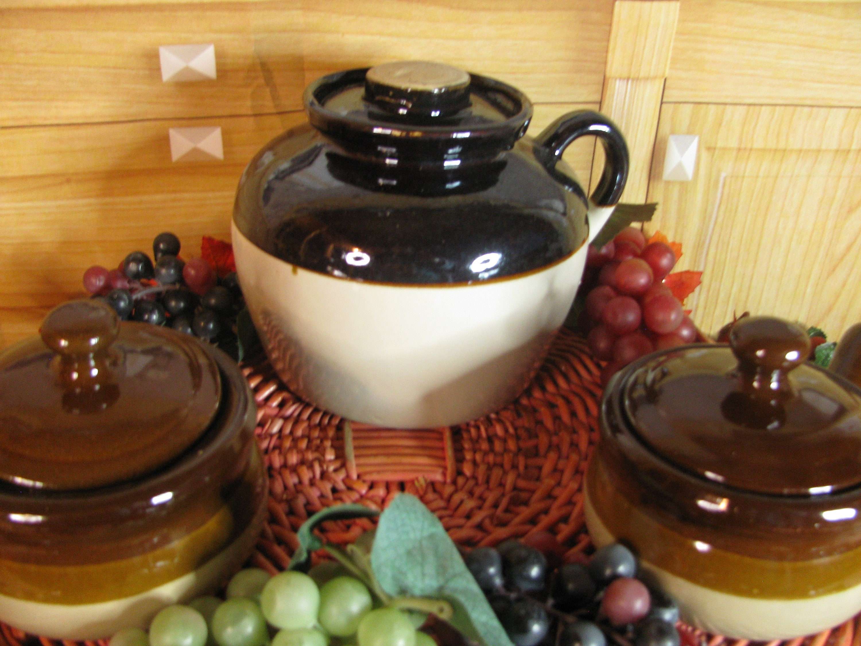 Vintage Two Tone-tri Color Stoneware Pottery 1 & 2.5 QT Bean - Etsy