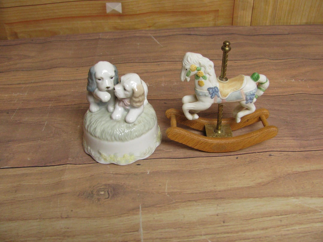 Vintage Giftec Rocking Carousel Horse- Heritage House -cocker Spaniels ...
