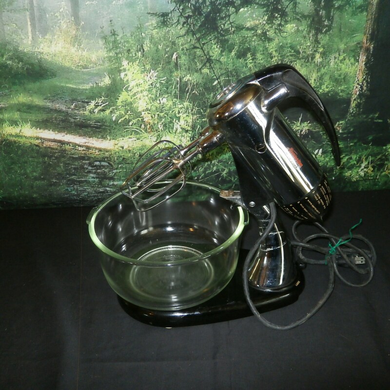 Vintage Stand Mixer - Etsy