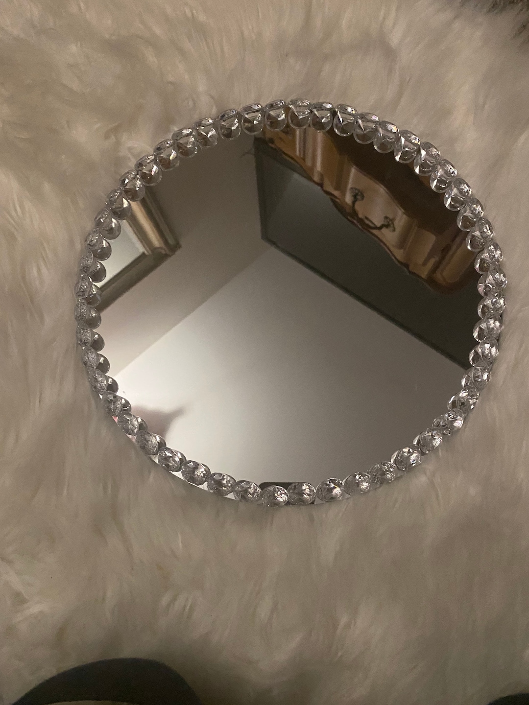 Spinning/rotating MTO Glam Circular Round Diamond Mirrored Perfume ...