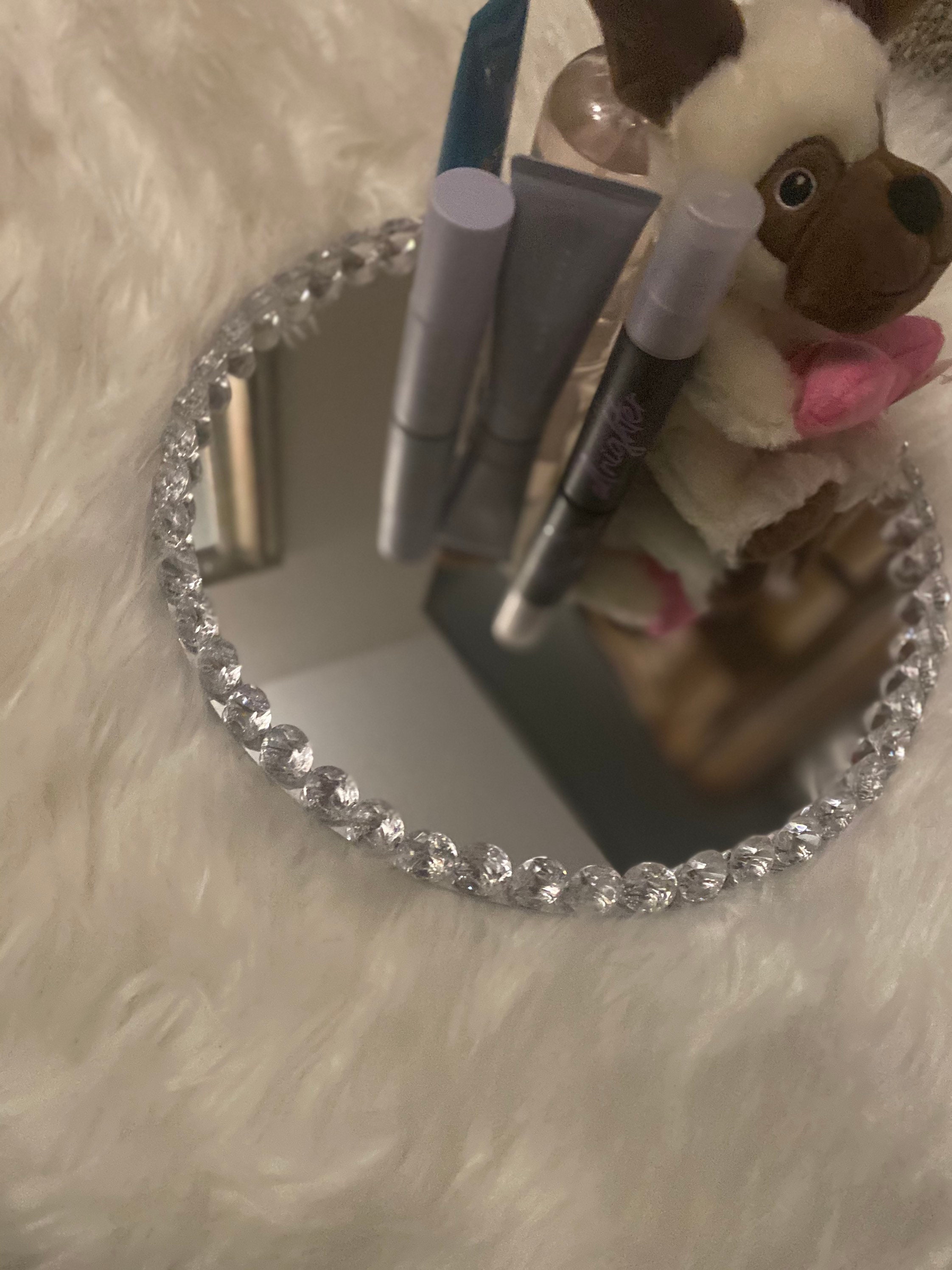 Spinning/rotating MTO Glam Circular Round Diamond Mirrored Perfume ...