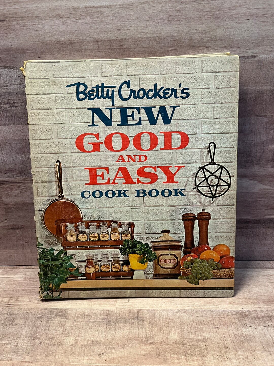 Betty Crocker's New Good and Easy Cook Book - Hardcover -ring-binding ...