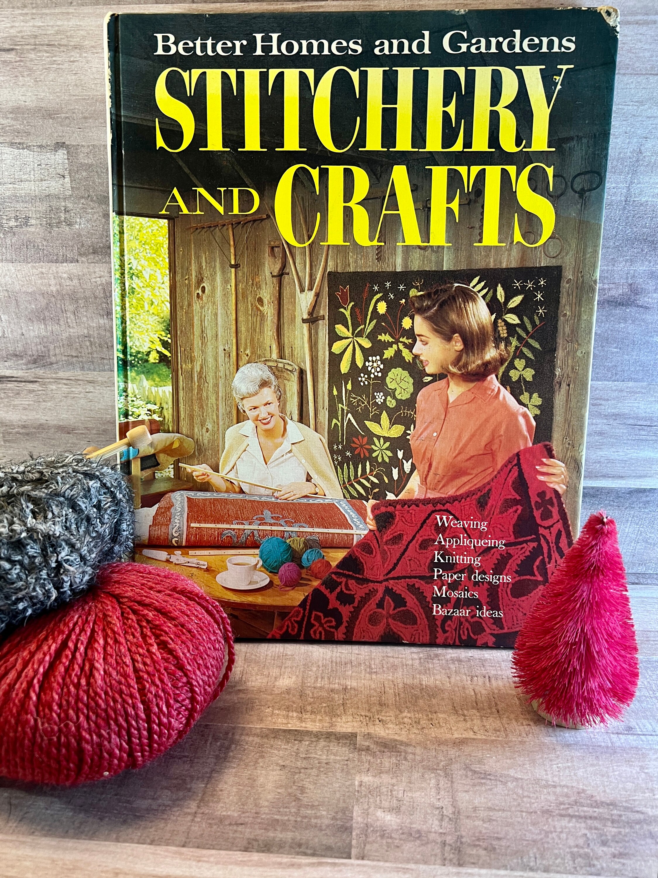 Vintage Stitchery and Crafts- Better Homes and Gardens Hardcover Book 1966 - Etsy
