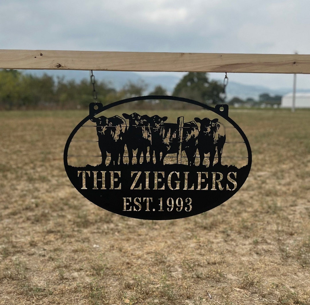 Personalized Cattle Farm Metal Sign: Family Name, South Poll Grass ...