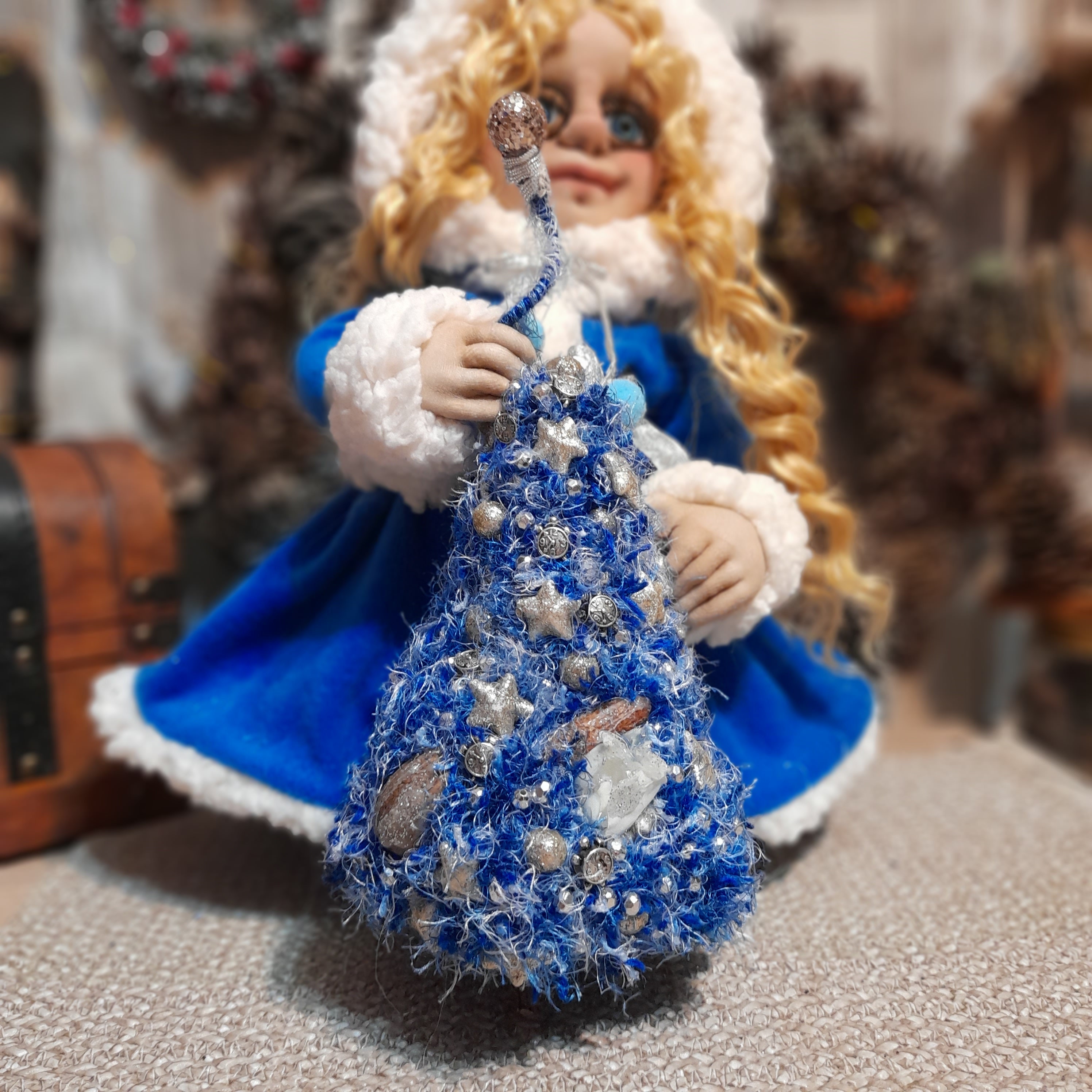 Christmas Snow Girl Textile Doll Doll Winter Doll With Christmas Tree ...