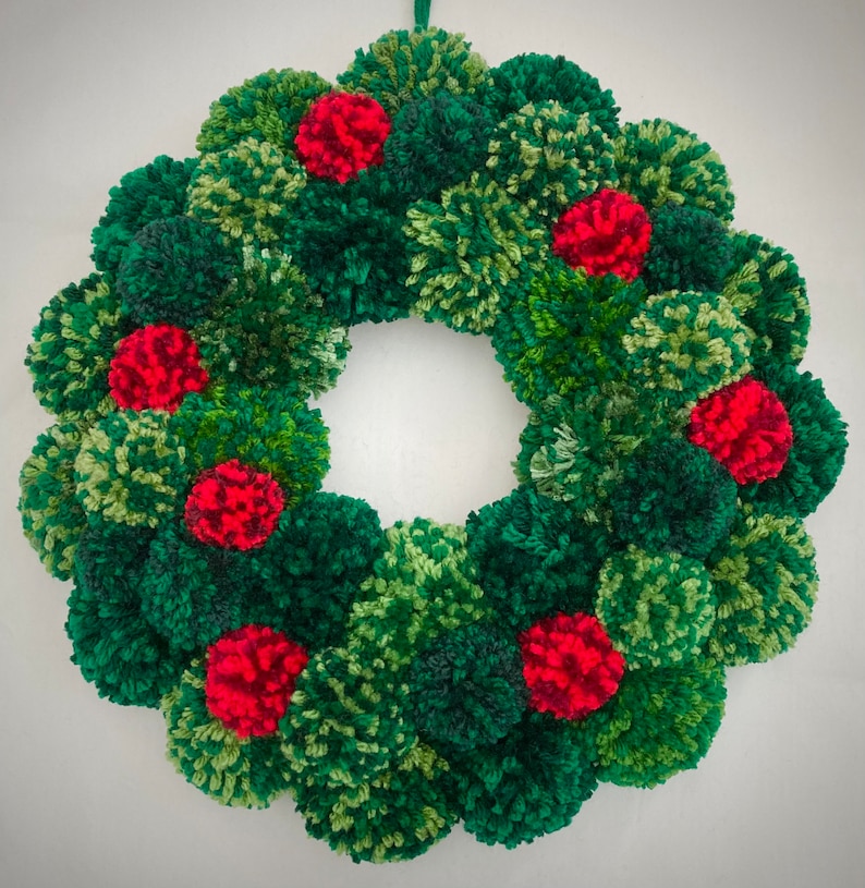 Holiday Pom Pom Wreath, Traditional Red & Green Christmas Wall Decor ...
