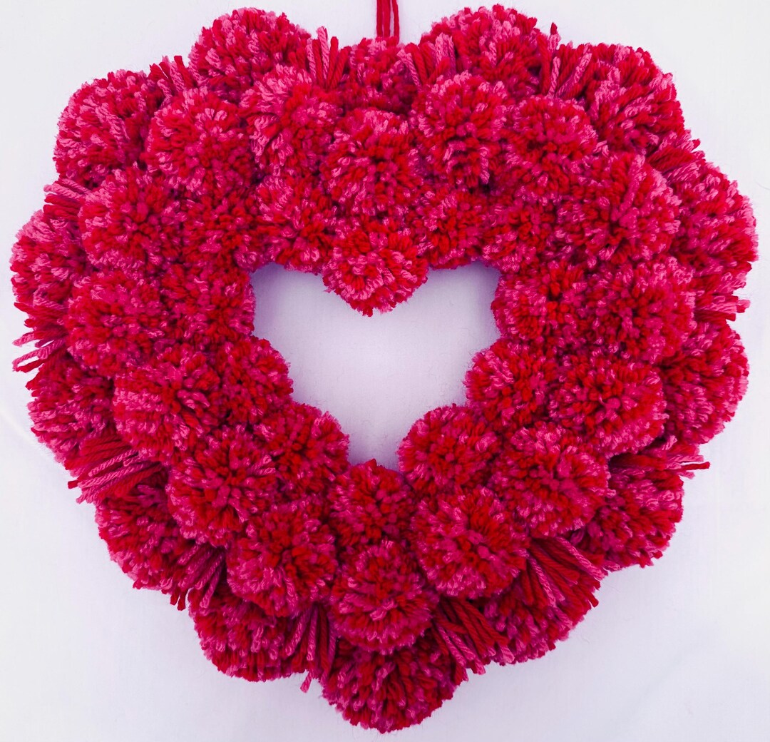 14” Magenta Pom Pom Wreath, Fuchsia Yarn Decor, Red Heart Door Hanger ...