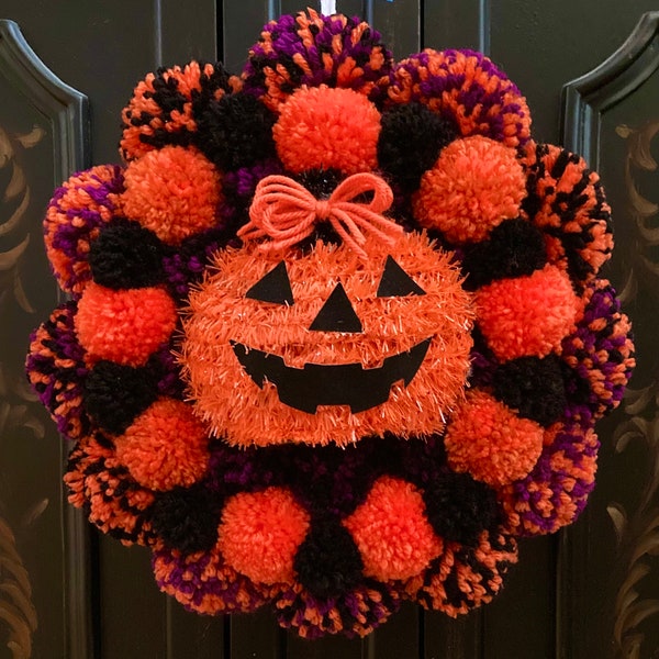 Pom Pom Wreath - Etsy