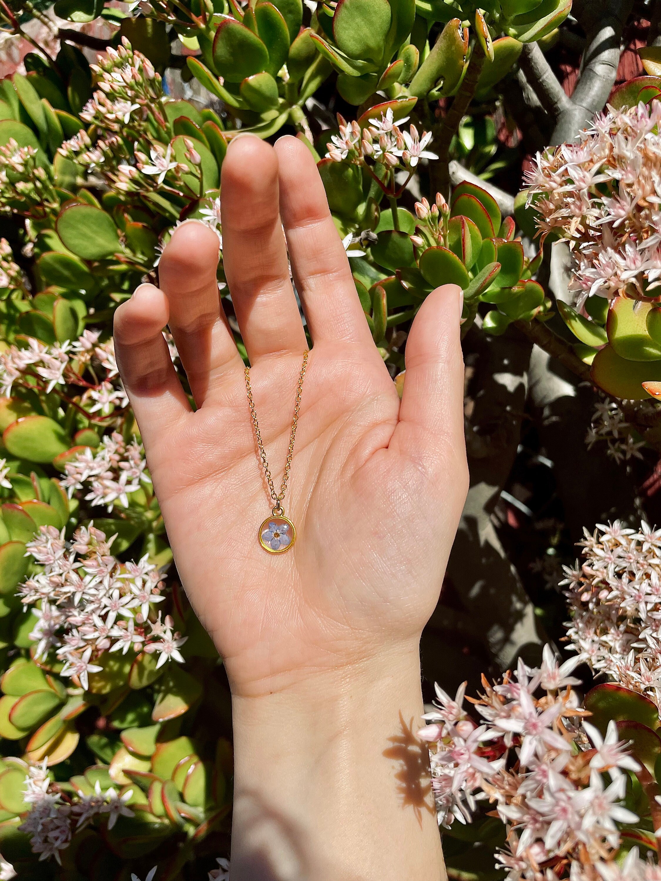 Forget Me Not Necklace Dainty Circle Frame Tiny Pendant - Etsy
