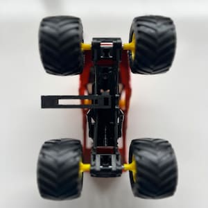 Monster Jam Truck Wall Mount, 1:24 Scale Monster Jam Truck Wall Display ...