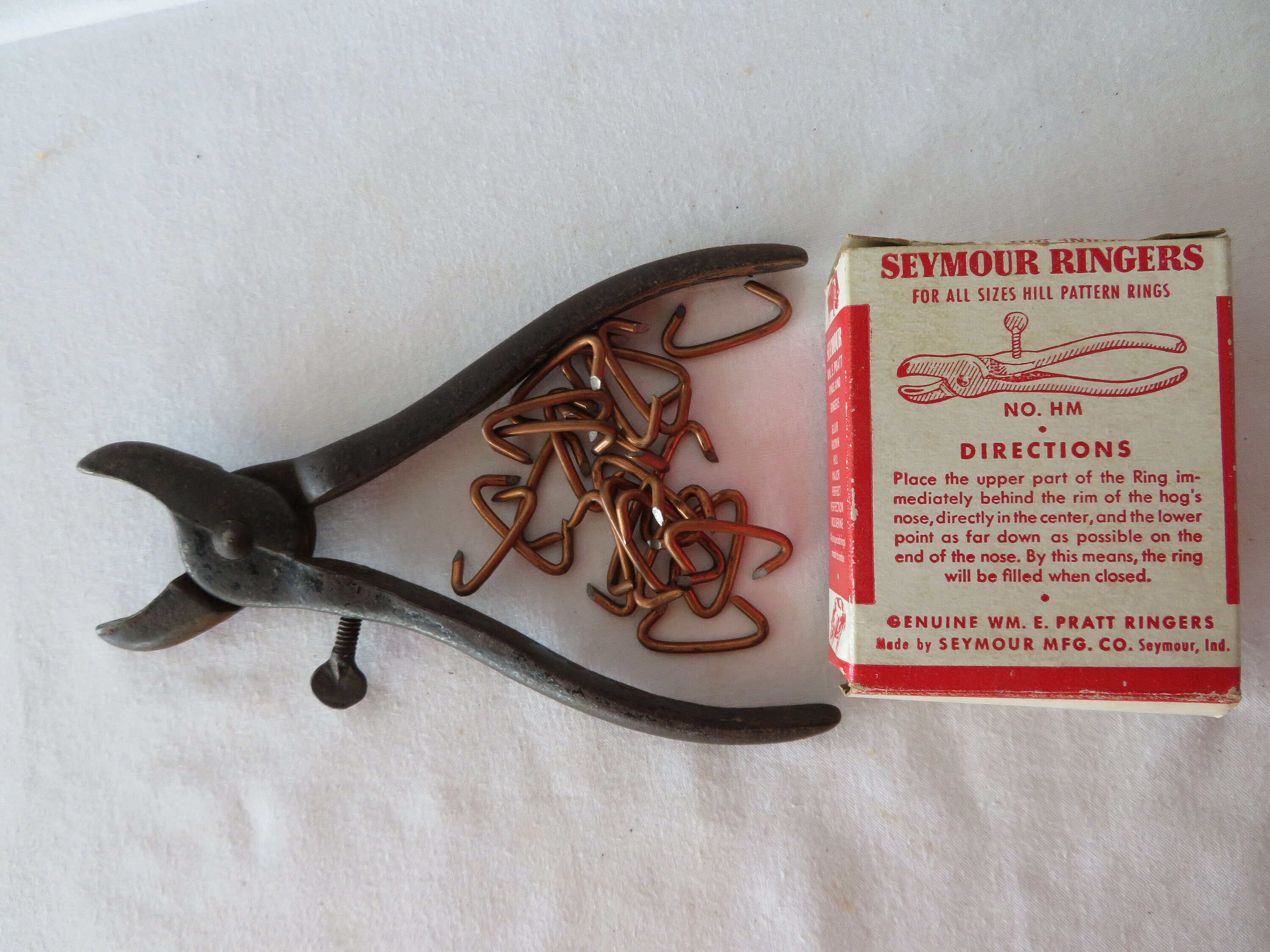 Hog Ring Pliers and Box of Seymour Pig Rings From the - Etsy