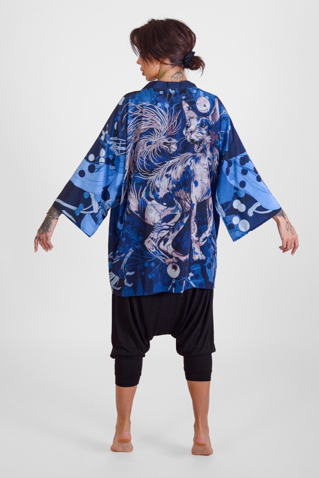 Short Unisex Kimono Neko Blue Sphynx Cat Print Robe Caftan One Size ...