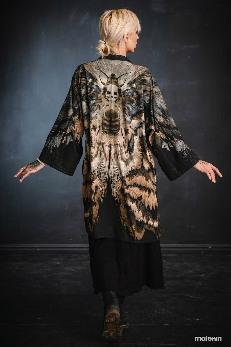 Malekin SHINOGA LIGHT LONG Unisex Death's Head Hawk Moth Art Printed ...